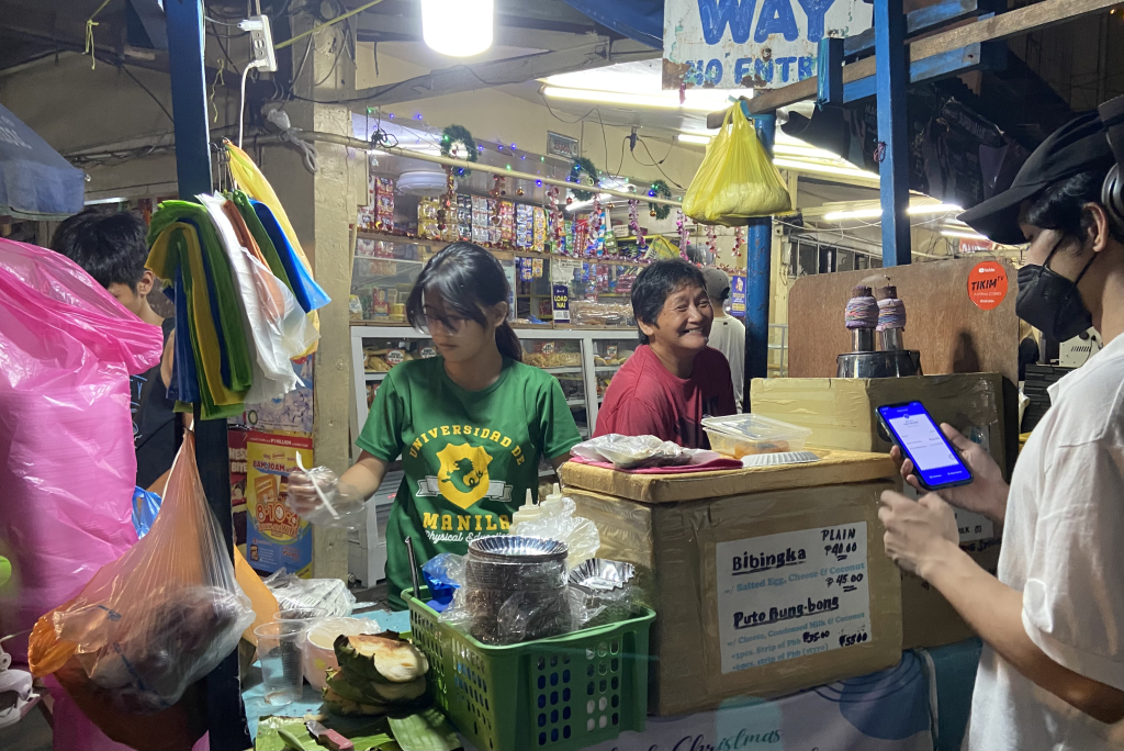 Bibingka and Puto Bumbong: The Aftertastes of Christmas - The Flame