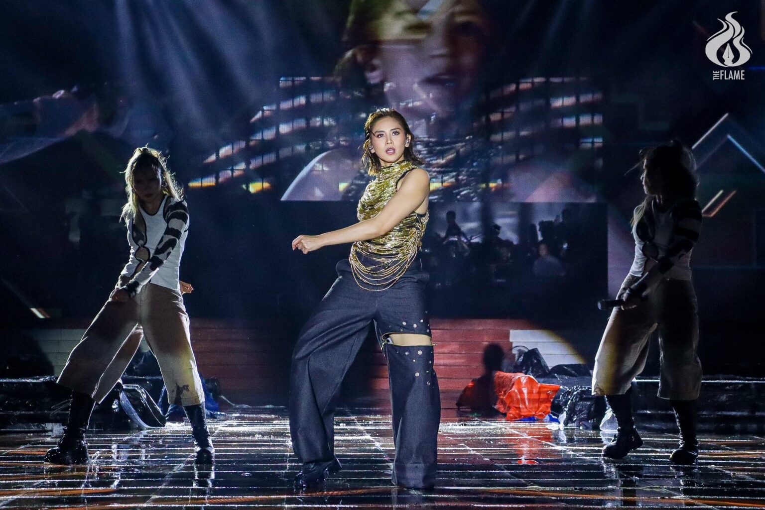 Sarah Geronimo tells students to break the 'rotten system' at UAAP ...